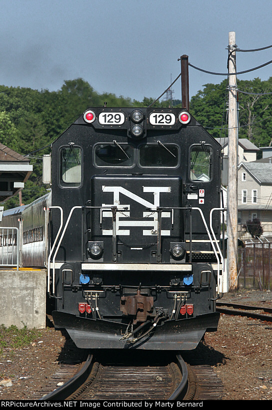 CDOT 129 With Danbury Branch Shuttle Train 8138